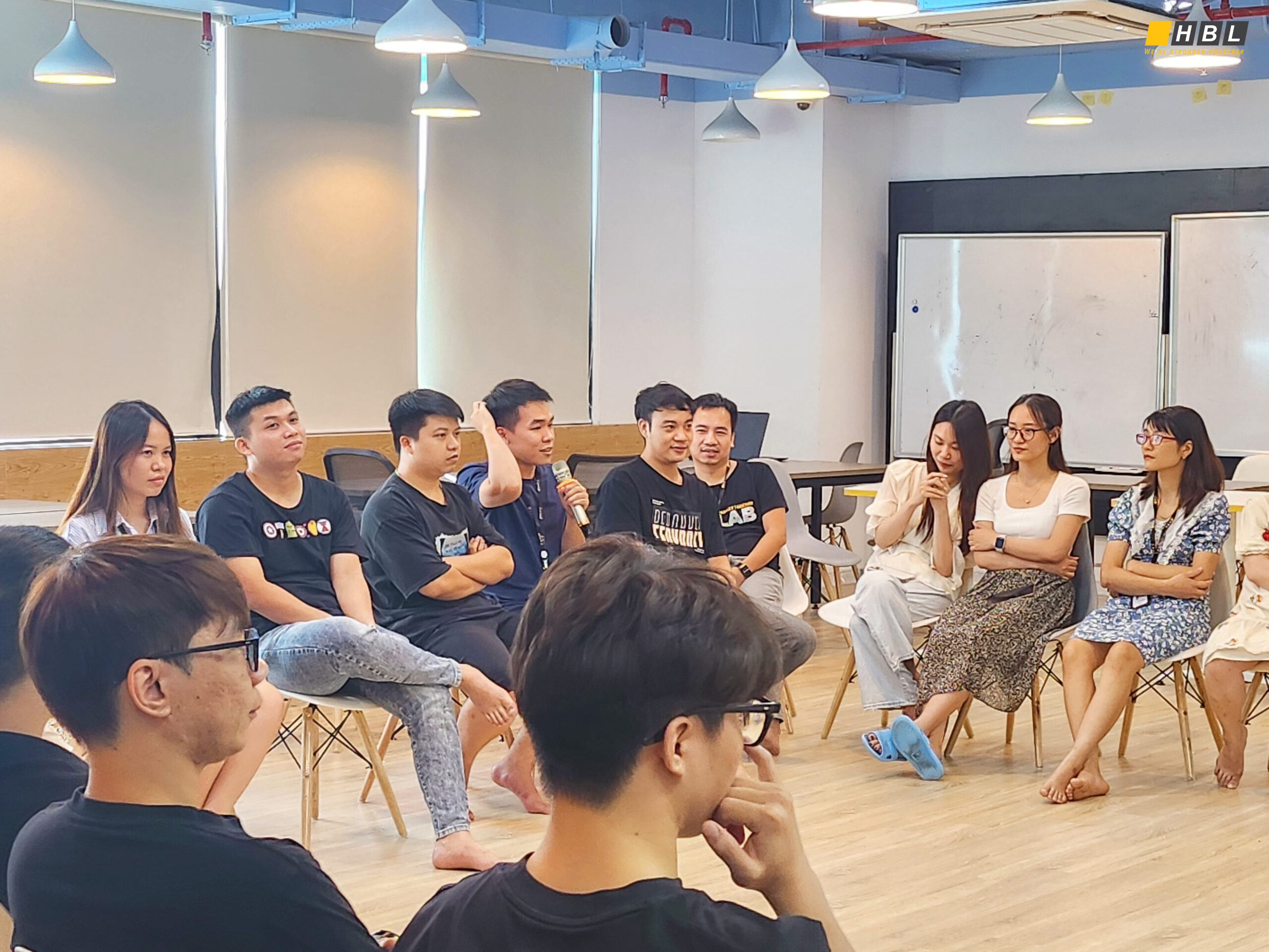 HBLAB tri ân thành viên thâm niên - Công ty cổ phần HBLAB