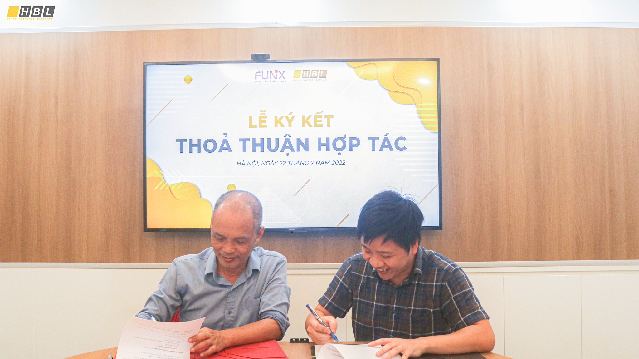 HBLAB - FUNiX: Hợp tác phát triển đào tạo và tuyển dụng lập trình viên - HBLAB JSC