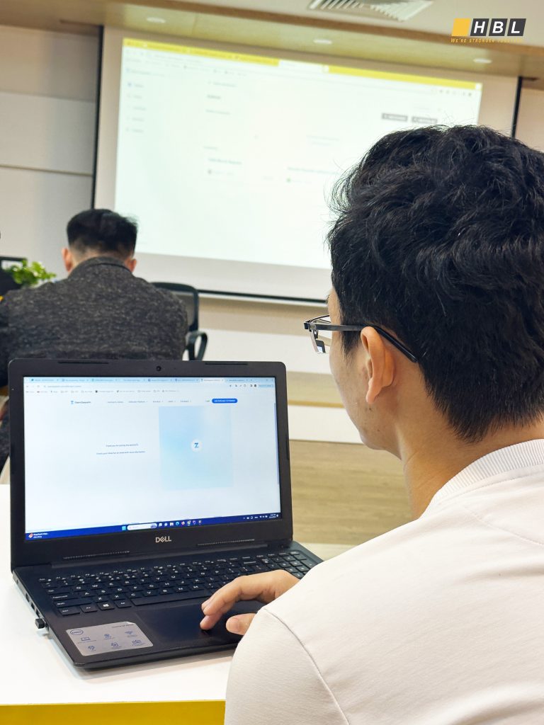 TechTalk chia sẻ kiến thức công nghệ tại HBLAB - HBLAB JSC